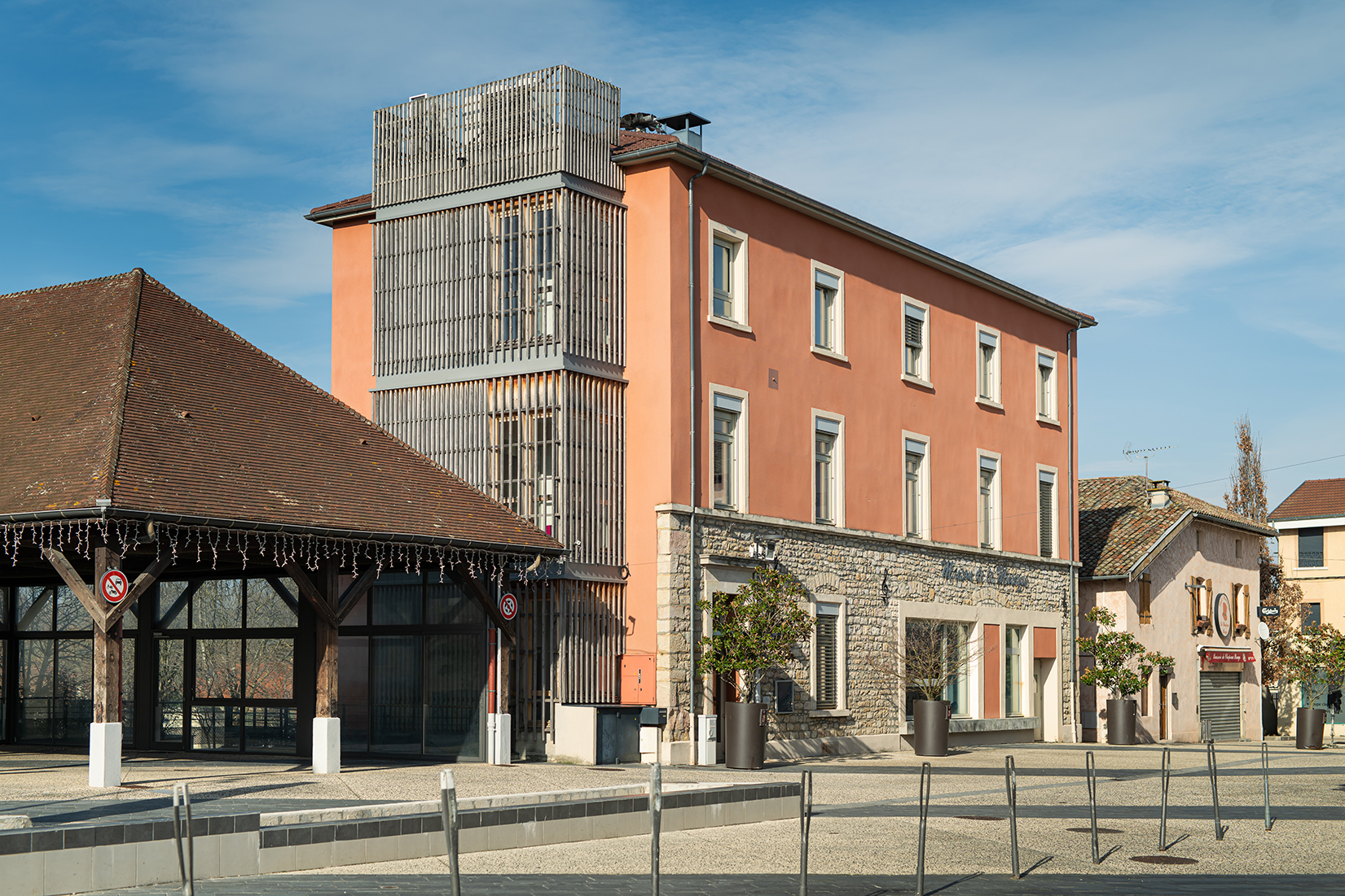 CONTACT & ACCUEIL - La Capi Conservatoire